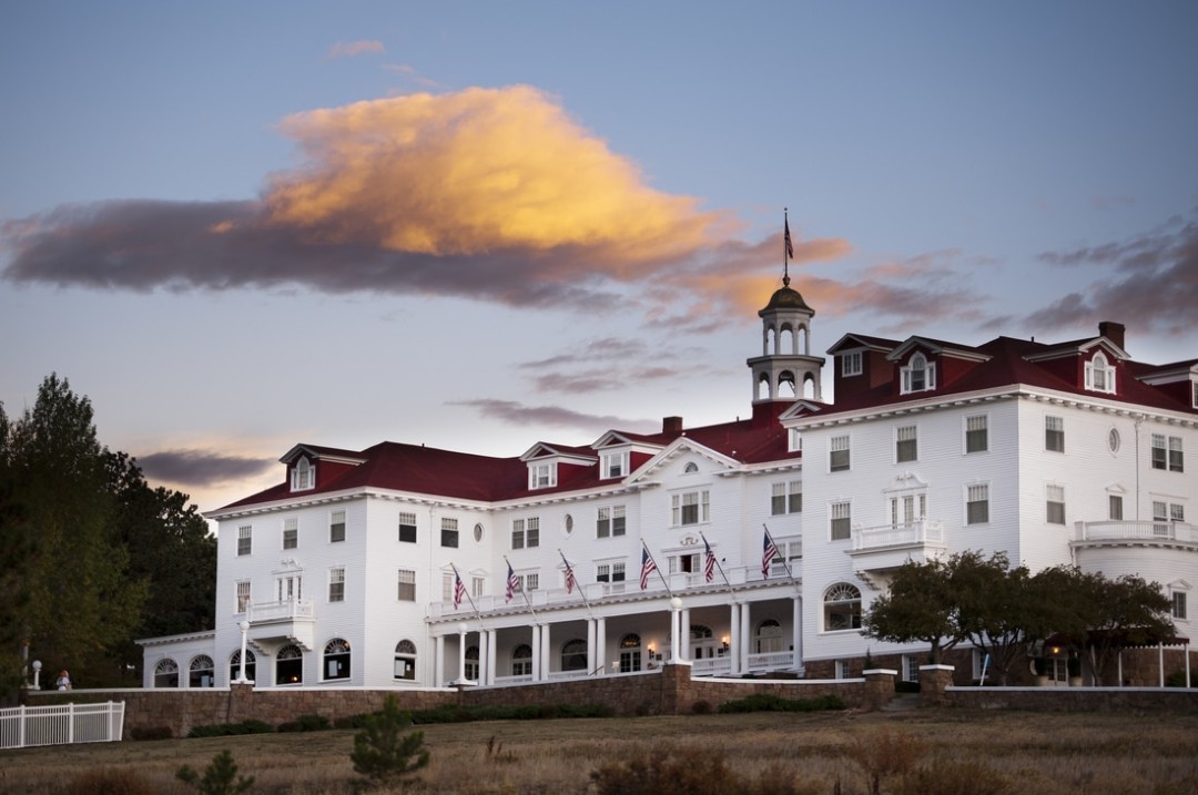 The Shining: Stephen King’s Inspiration For The Overlook Hotel | Read ...